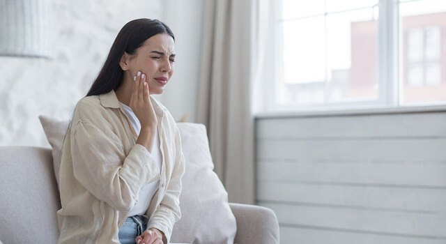 How to Stop Bleeding After a Dental Injury and When to Get Help